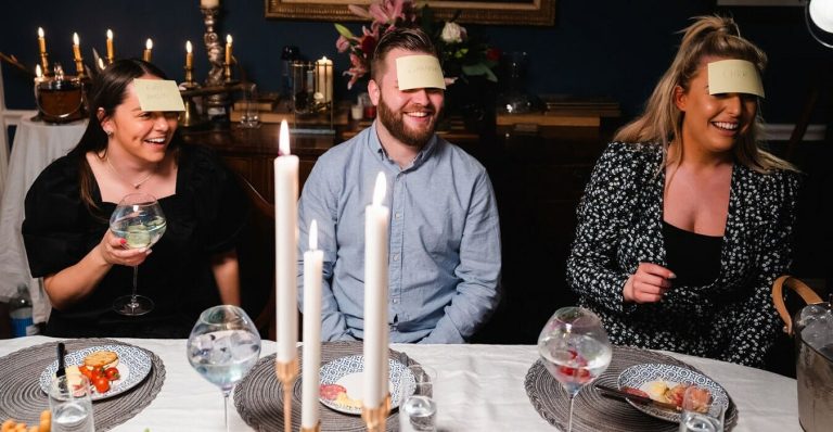 5 Easy Dinner Party Games | Summer Dinner Party | The Ice Co