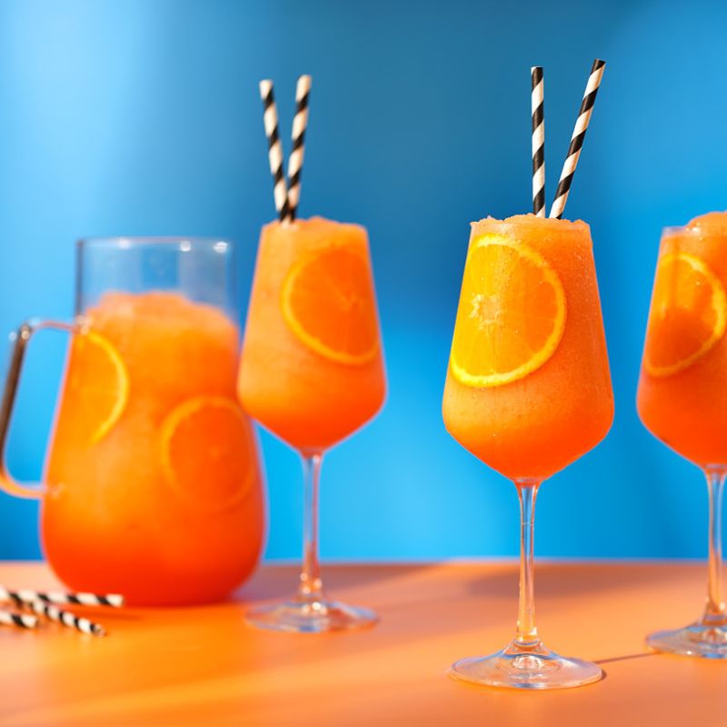 Bottom’s Up! 9 Brunch Party Drinks & Cocktails That Will Make Your Day ...