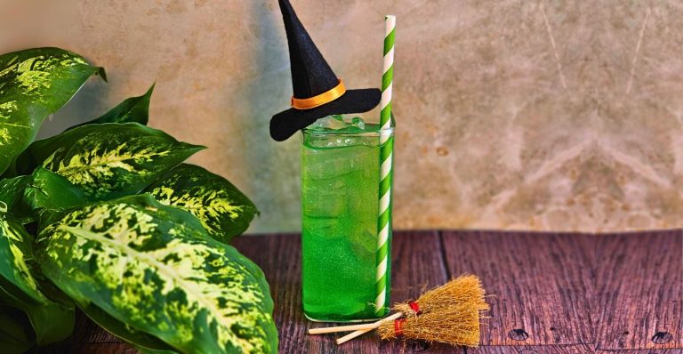 Elphaba's Wicked Sour Cocktail » The Ice Co.