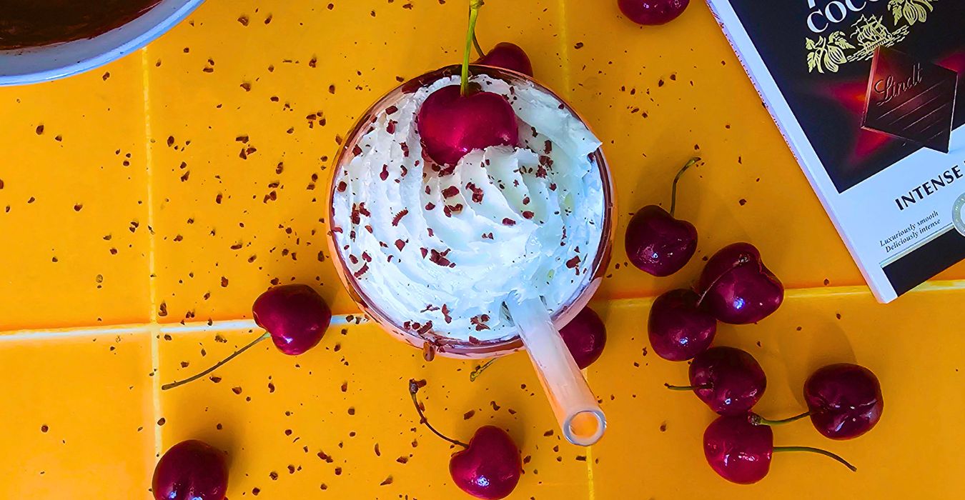 Lindt Indulgent Chocolate Milkshake Dupe » The Ice Co.