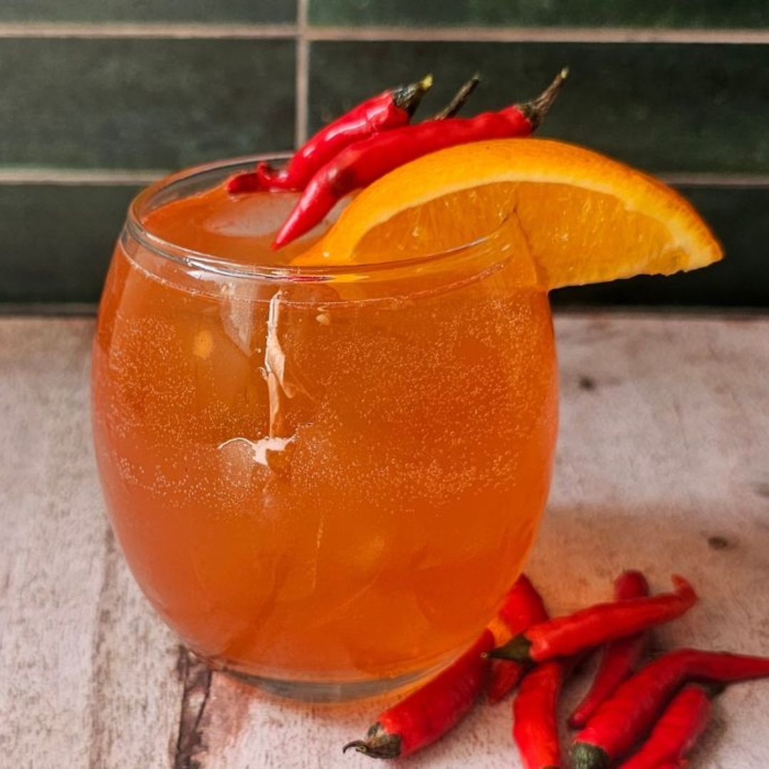 5 Spritz Cocktail Recipes for All Emily in Paris Lovers » The Ice Co ...